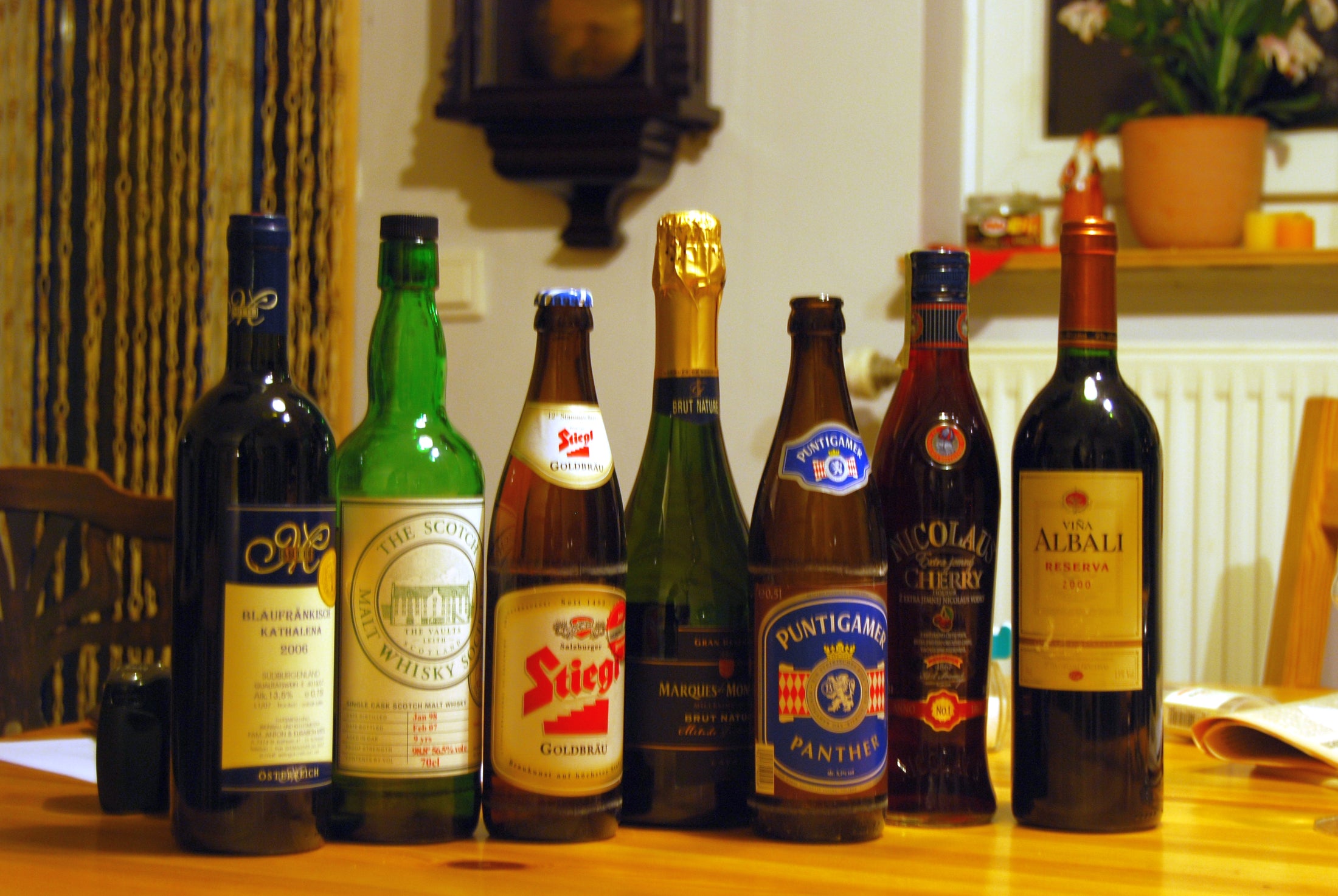 Pour your favorite | Liquor store Illinois – Sunset Liquor